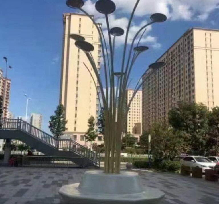 Smart Solar Trees - Innovative Energy Solutions